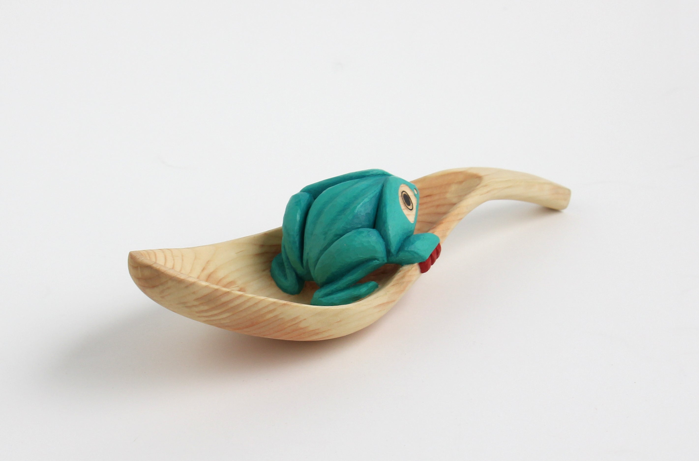 Hlk’yaan K_’ustaan (Frog Spoon) by Alyson Bell (Xundaaya)